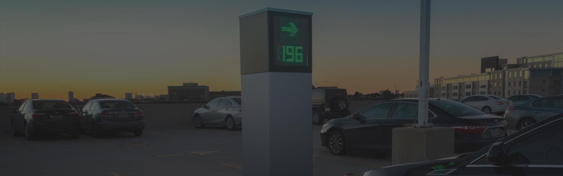 Pillar Parking Lot Signs | Parking Guidance Systems